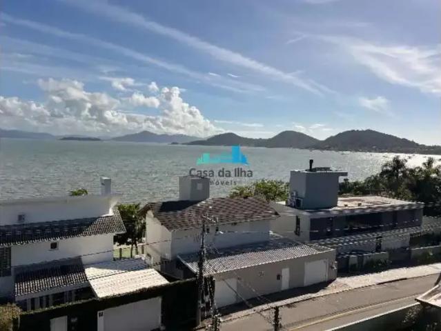 Casa / Sobrado para Venda em Florianópolis/SC Cacupé 4 Quartos
