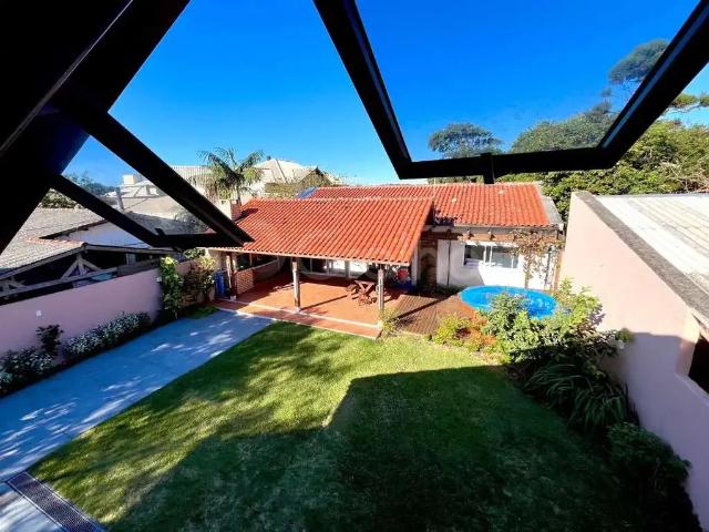 Casa / Sobrado para Venda em Florianópolis/SC Campeche 3 Quartos