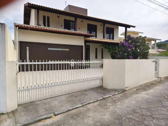 Casa / Sobrado para Venda em Florianópolis/SC Campeche 3 Quartos