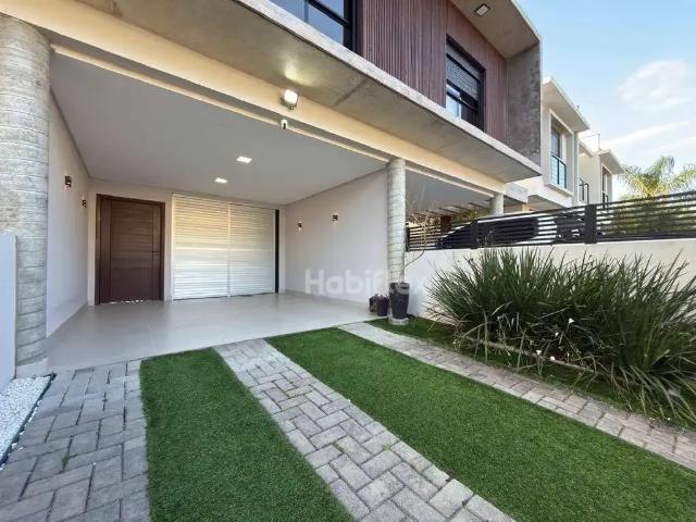 Casa / Sobrado para Venda em Florianópolis/SC Campeche 3 Quartos