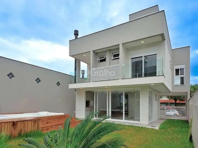 Casa / Sobrado para Venda em Florianópolis/SC Campeche 3 Quartos