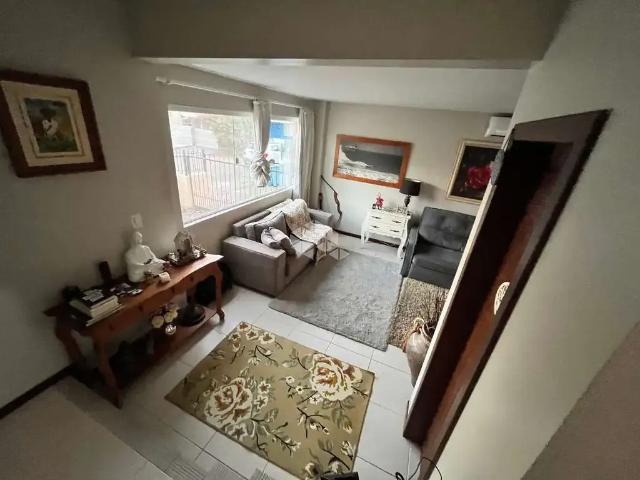 Casa / Sobrado para Venda em Florianópolis/SC Campeche 3 Quartos