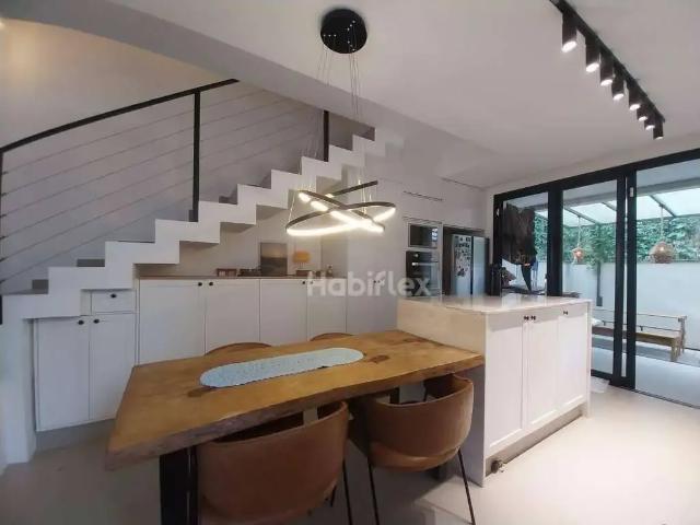 Casa / Sobrado para Venda em Florianópolis/SC Campeche 3 Quartos