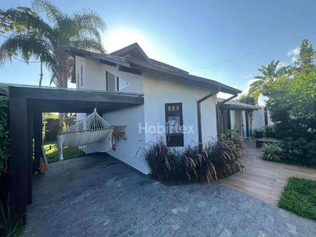 Casa / Sobrado para Venda em Florianópolis/SC Campeche 3 Quartos