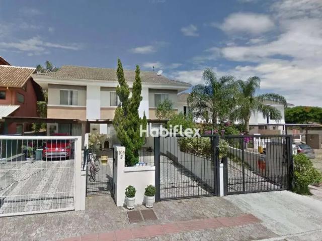 Casa / Sobrado para Venda em Florianópolis/SC Campeche 3 Quartos