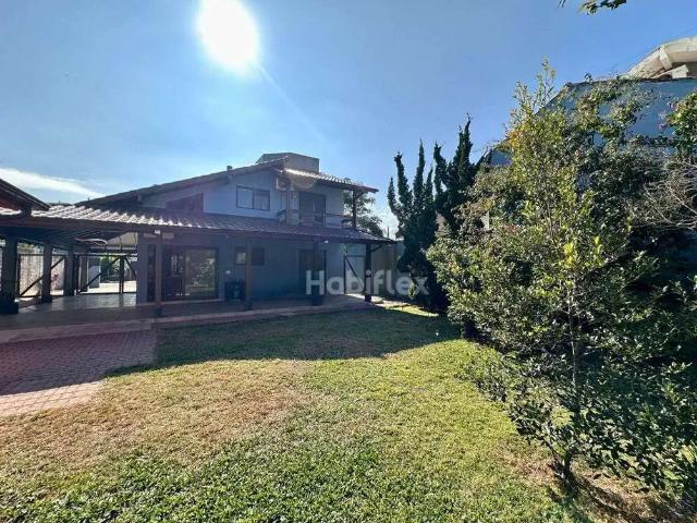 Casa / Sobrado para Venda em Florianópolis/SC Campeche 3 Quartos