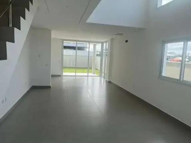 Casa / Sobrado para Venda em Florianópolis/SC Campeche 3 Quartos