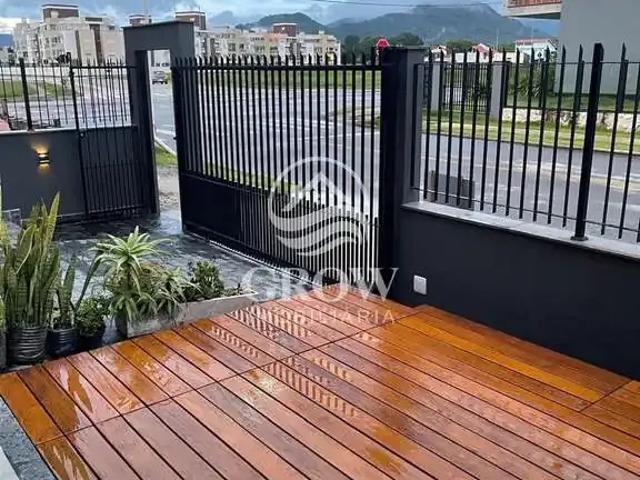 Casa / Sobrado para Venda em Florianópolis/SC Campeche 3 Quartos