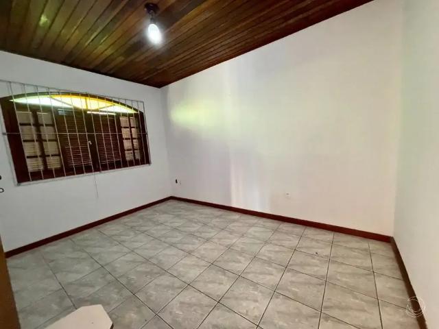 Casa / Sobrado para Venda em Florianópolis/SC Campeche 3 Quartos