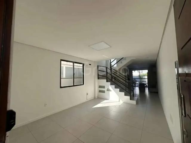 Casa / Sobrado para Venda em Florianópolis/SC Campeche 3 Quartos