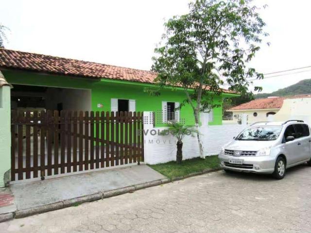 Casa / Sobrado para Venda em Florianópolis/SC Campeche 3 Quartos