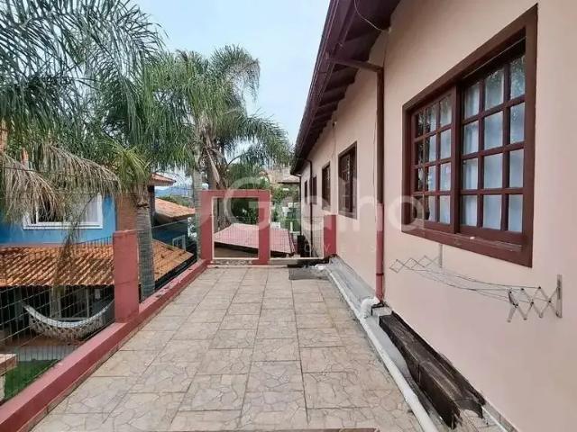 Casa / Sobrado para Venda em Florianópolis/SC Campeche 17 Quartos