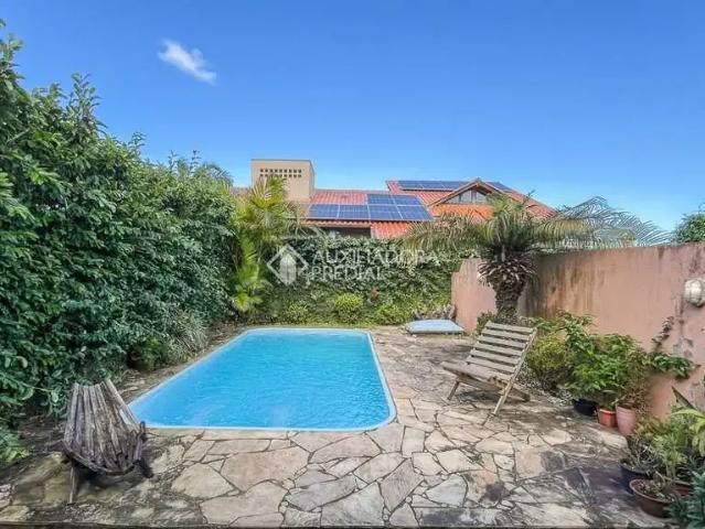 Casa / Sobrado para Venda em Florianópolis/SC Campeche 2 Quartos