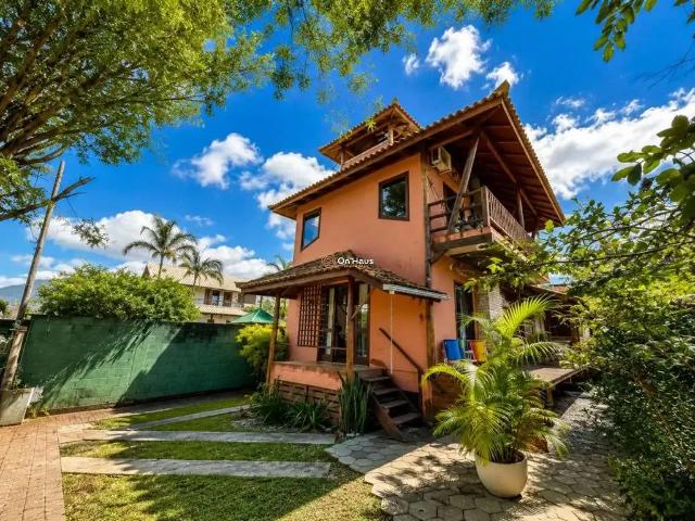 Casa / Sobrado para Venda em Florianópolis/SC Campeche 2 Quartos