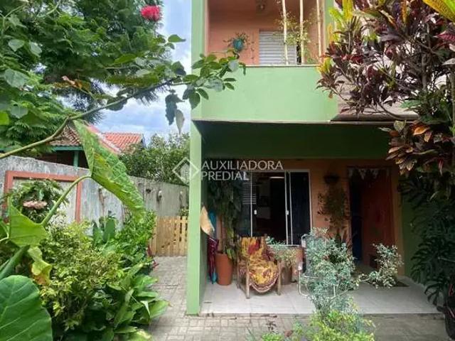 Casa / Sobrado para Venda em Florianópolis/SC Campeche 3 Quartos