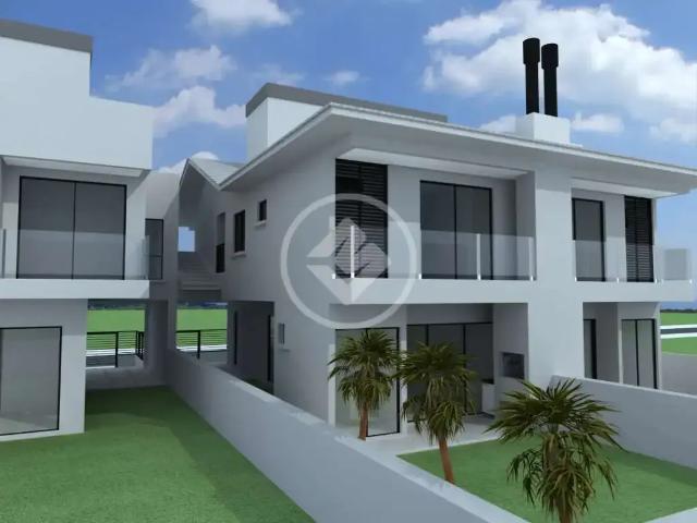 Casa / Sobrado para Venda em Florianópolis/SC Campeche 2 Quartos