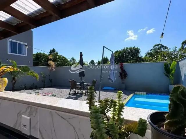 Casa / Sobrado para Venda em Florianópolis/SC Campeche 2 Quartos