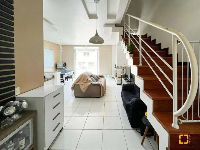 Casa / Sobrado para Venda em Florianópolis/SC Campeche 2 Quartos