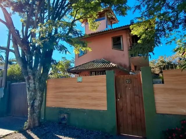 Casa / Sobrado para Venda em Florianópolis/SC Campeche 2 Quartos