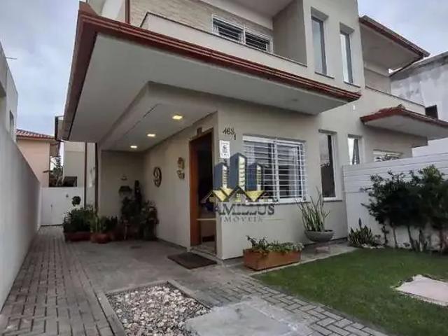 Casa / Sobrado para Venda em Florianópolis/SC Campeche 2 Quartos