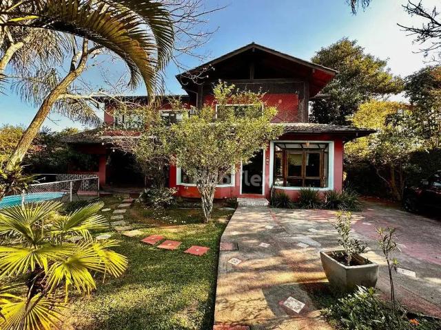 Casa / Sobrado para Venda em Florianópolis/SC Campeche 7 Quartos