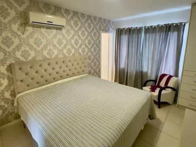 Casa / Sobrado para Venda em Florianópolis/SC Campeche 4 Quartos