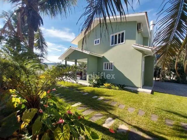 Casa / Sobrado para Venda em Florianópolis/SC Campeche 4 Quartos