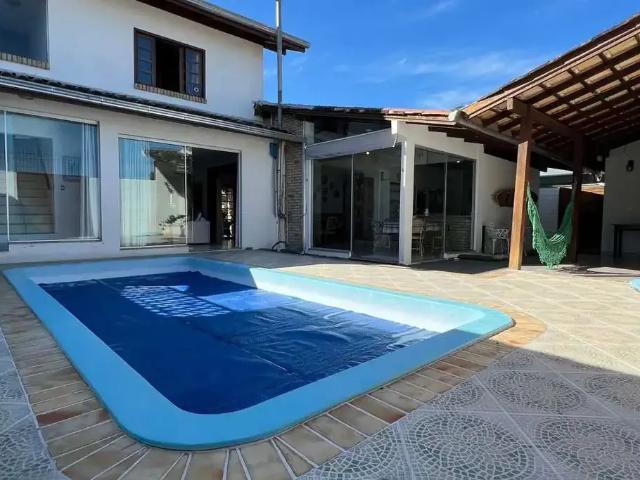 Casa / Sobrado para Venda em Florianópolis/SC Campeche 4 Quartos