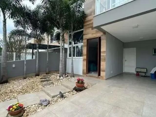 Casa / Sobrado para Venda em Florianópolis/SC Campeche 4 Quartos