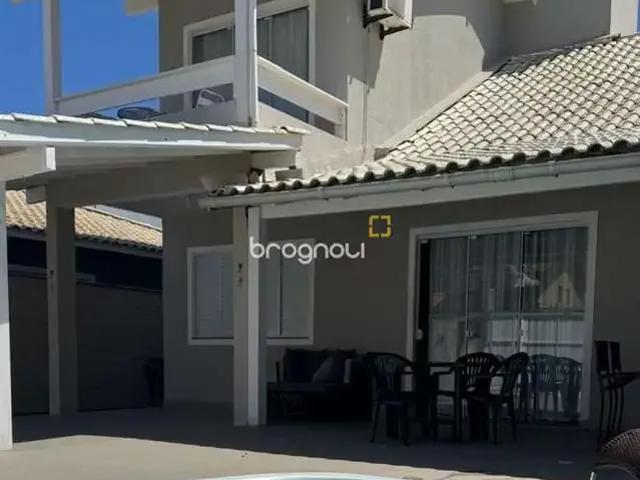 Casa / Sobrado para Venda em Florianópolis/SC Campeche 4 Quartos