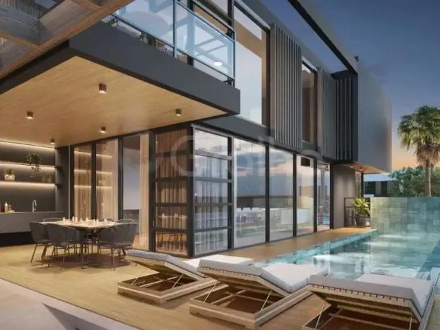 Casa / Sobrado para Venda em Florianópolis/SC Campeche 4 Quartos