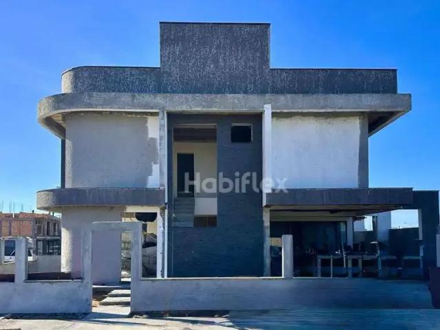 Casa / Sobrado para Venda em Florianópolis/SC Campeche 4 Quartos