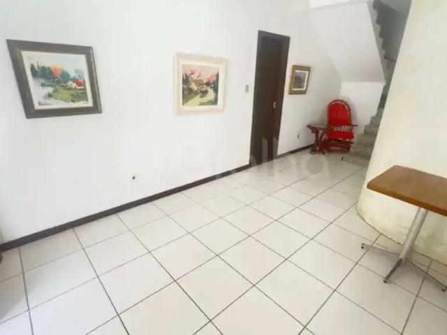 Casa / Sobrado para Venda em Florianópolis/SC Campeche 5 Quartos