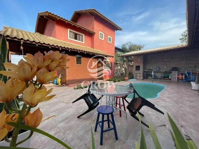 Casa / Sobrado para Venda em Florianópolis/SC Campeche 5 Quartos
