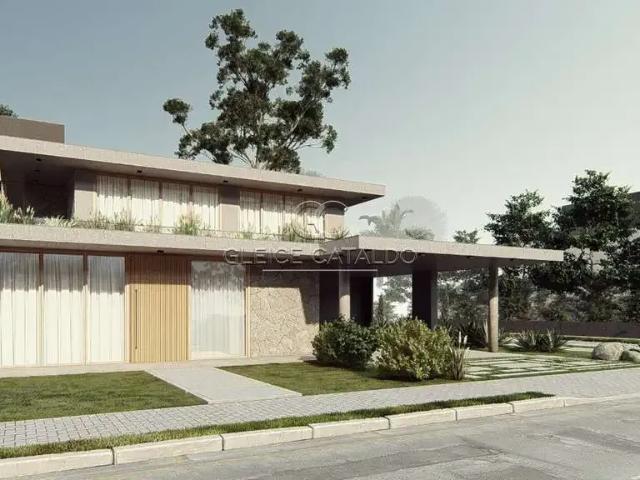 Casa / Sobrado para Venda em Florianópolis/SC Campeche 6 Quartos