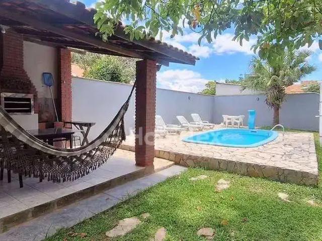 Casa / Sobrado para Venda em Florianópolis/SC Campeche 6 Quartos