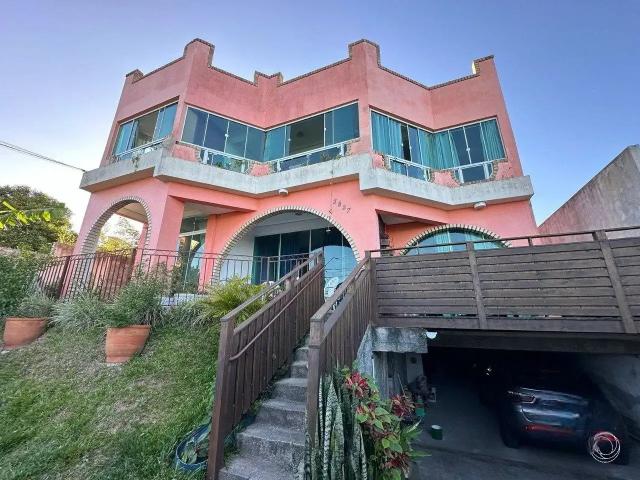 Casa / Sobrado para Venda em Florianópolis/SC Campeche 9 Quartos