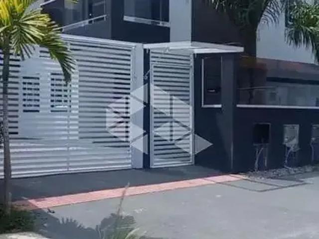 Casa / Sobrado para Venda em Florianópolis/SC Canasvieiras 2 Quartos