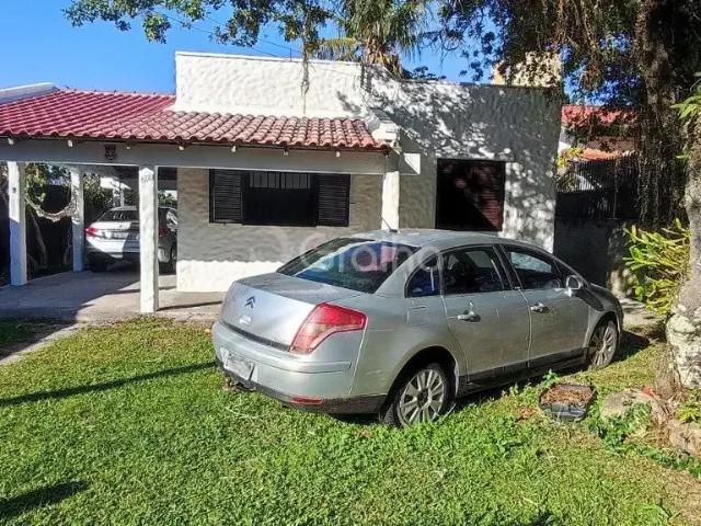 Casa / Sobrado para Venda em Florianópolis/SC Canasvieiras 3 Quartos