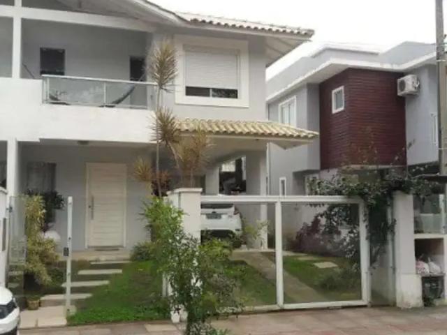 Casa / Sobrado para Venda em Florianópolis/SC Canasvieiras 3 Quartos