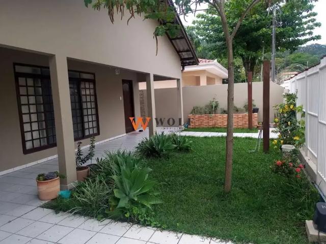 Casa / Sobrado para Venda em Florianópolis/SC Canasvieiras 4 Quartos