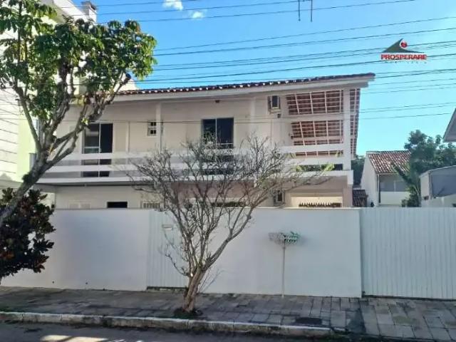 Casa / Sobrado para Venda em Florianópolis/SC Canasvieiras 4 Quartos