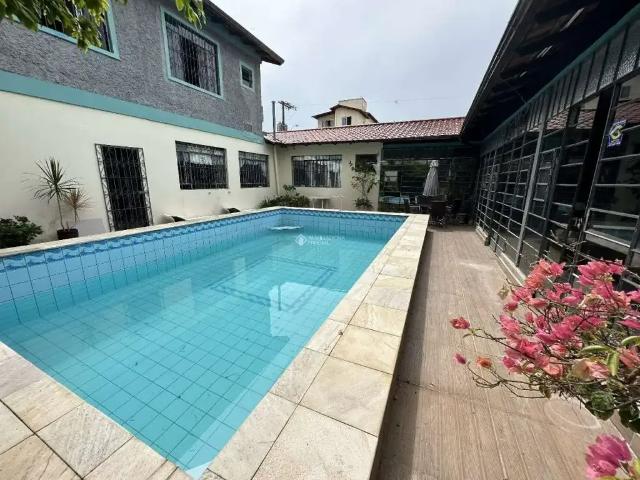 Casa / Sobrado para Venda em Florianópolis/SC Canasvieiras 6 Quartos