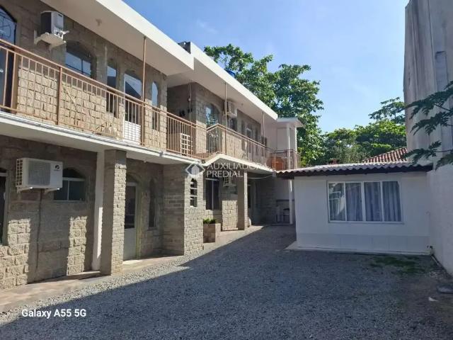 Casa / Sobrado para Venda em Florianópolis/SC Canasvieiras 8 Quartos