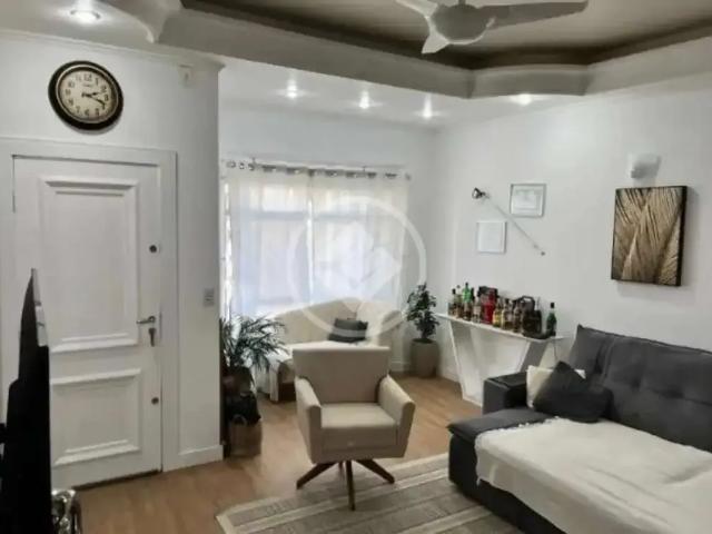 Casa / Sobrado para Venda em Florianópolis/SC Canto 4 Quartos