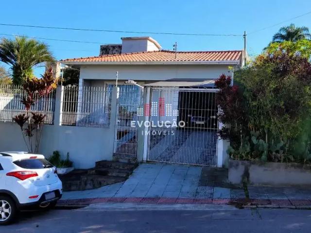 Casa / Sobrado para Venda em Florianópolis/SC Capoeiras 2 Quartos