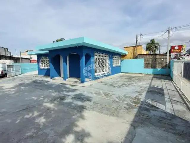 Casa / Sobrado para Venda em Florianópolis/SC Capoeiras 2 Quartos