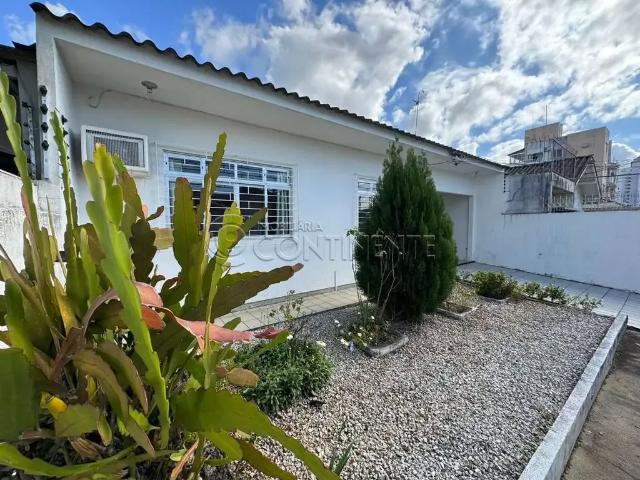 Casa / Sobrado para Venda em Florianópolis/SC Capoeiras 3 Quartos