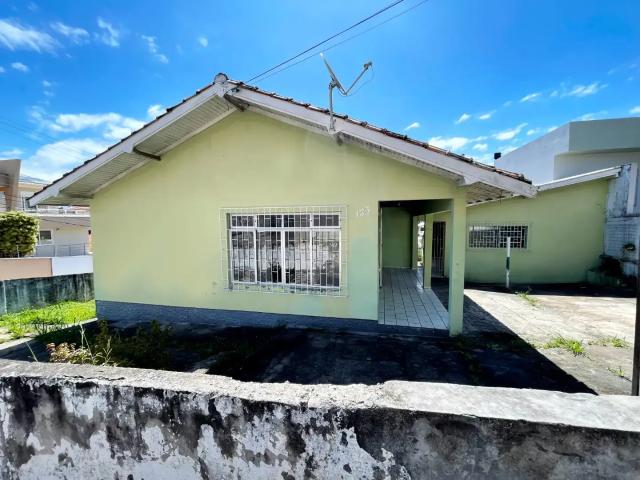 Casa / Sobrado para Venda em Florianópolis/SC Capoeiras 3 Quartos