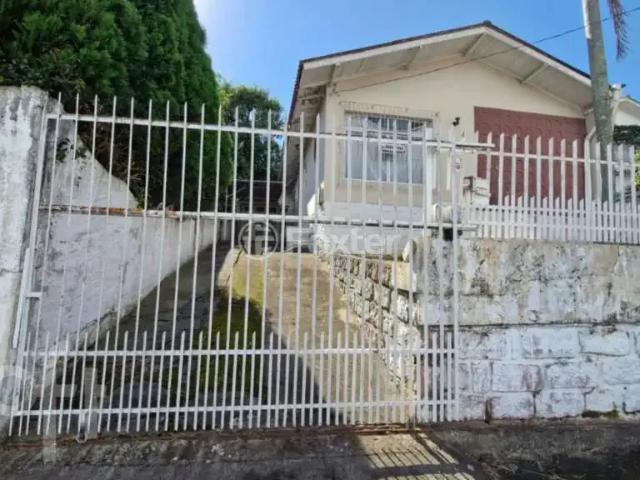 Casa / Sobrado para Venda em Florianópolis/SC Capoeiras 3 Quartos